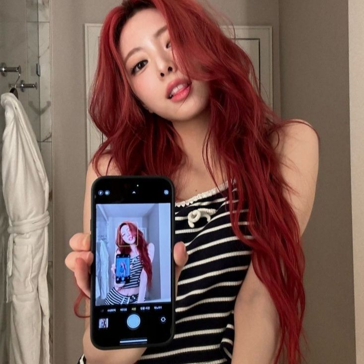 Yu.na it.zy AI Voice Generator | Jammable AI Covers