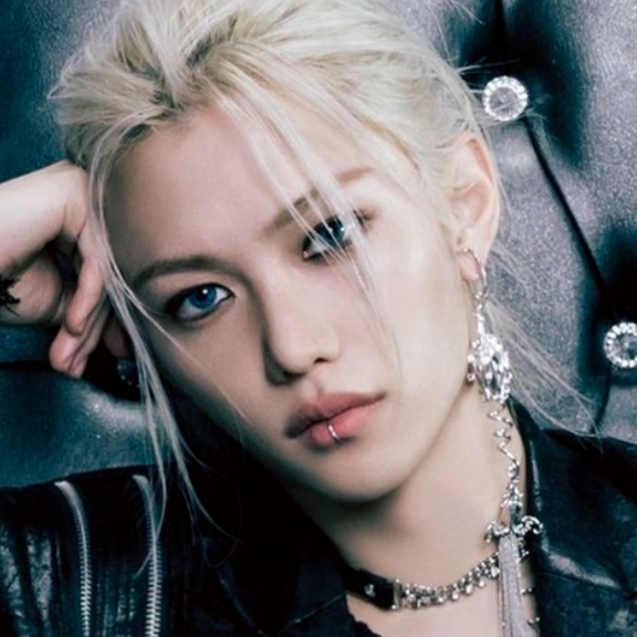 FELIX Deep Voice AI Voice Generator | Jammable AI Covers